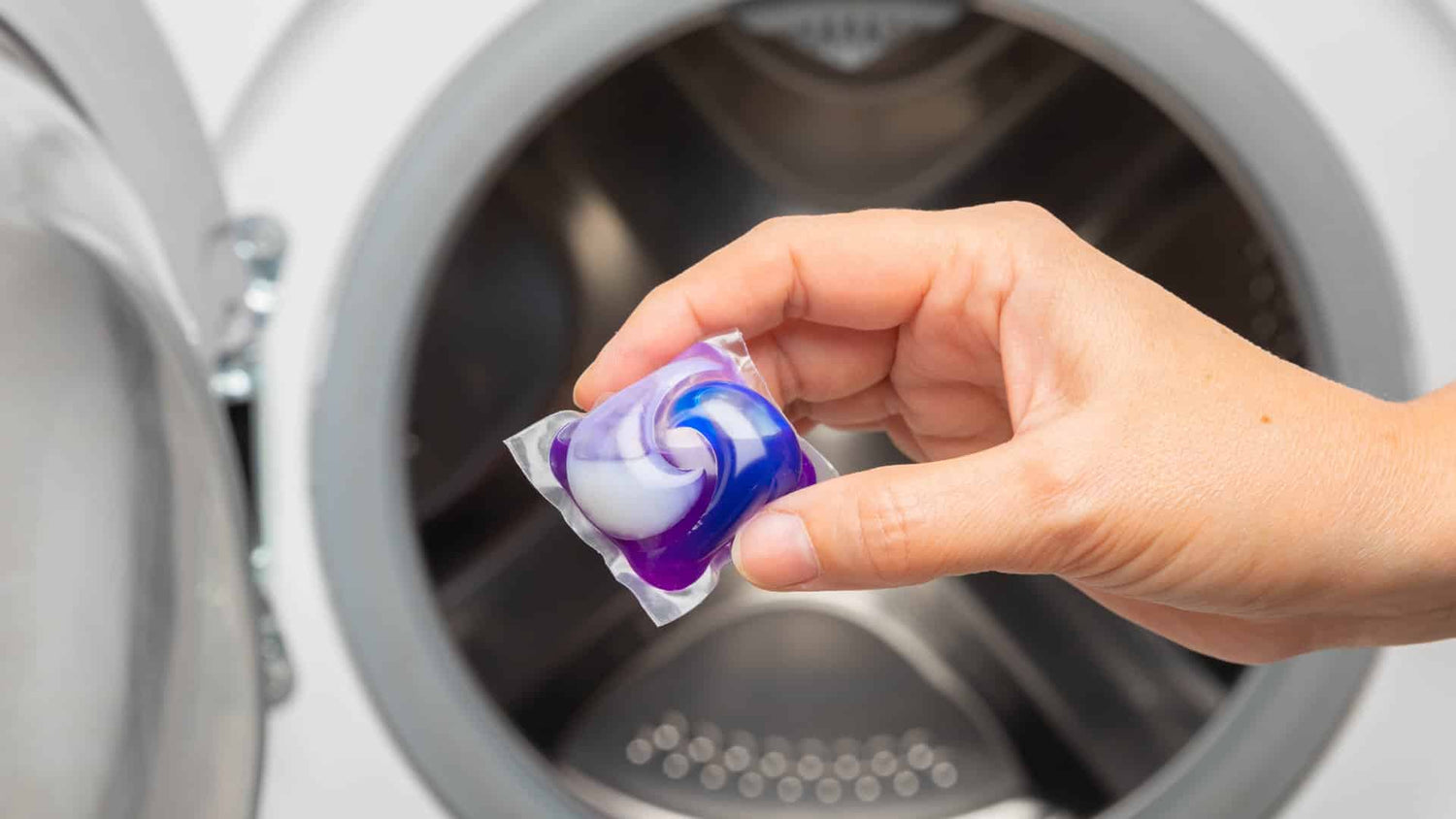 Is it worth using laundry pods in our daily washing clothes? – MALORY